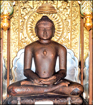 Mahavira --| Early Life, Renunciation, teachings and Nirvana